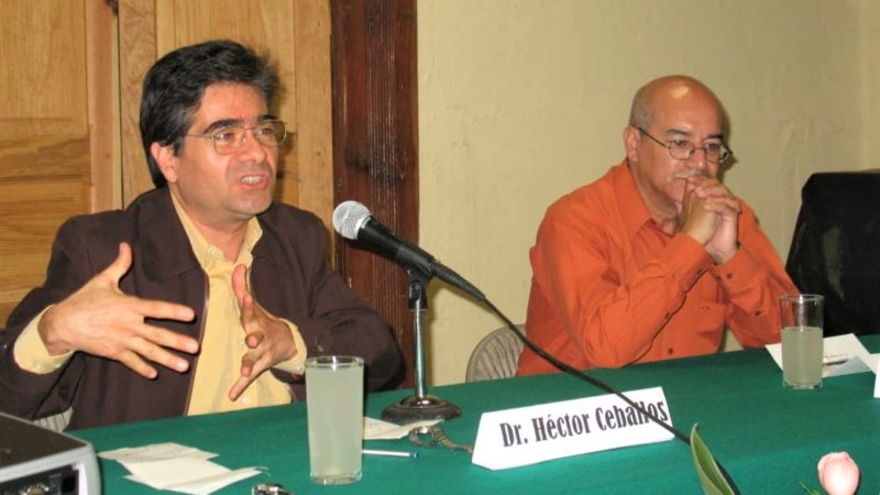 Se suicidó de un balazo el escritor Héctor M. Ceballos, culpa a AMLO de ...